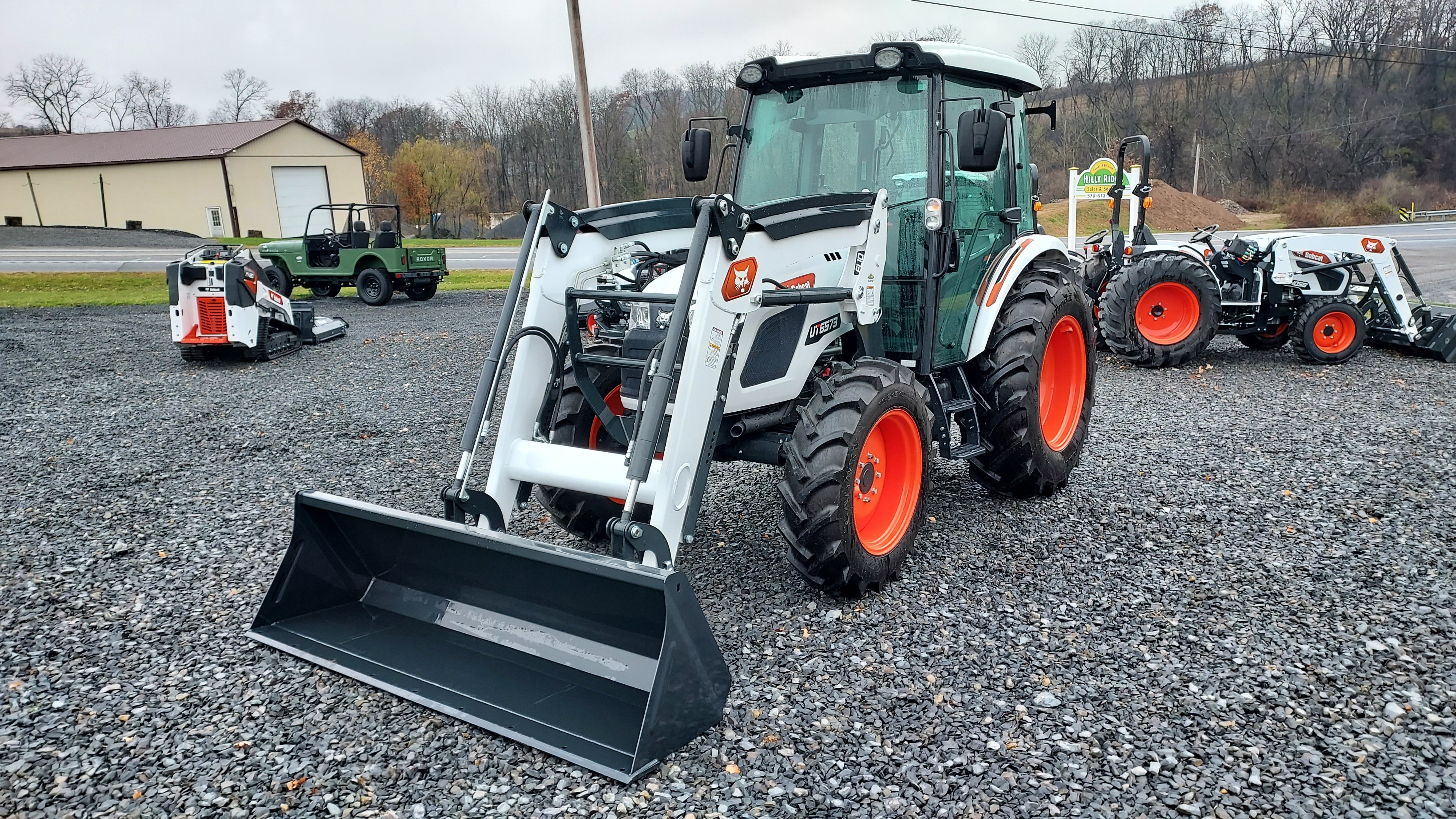 BOBCAT UT6573 PST w/Cab & Loader